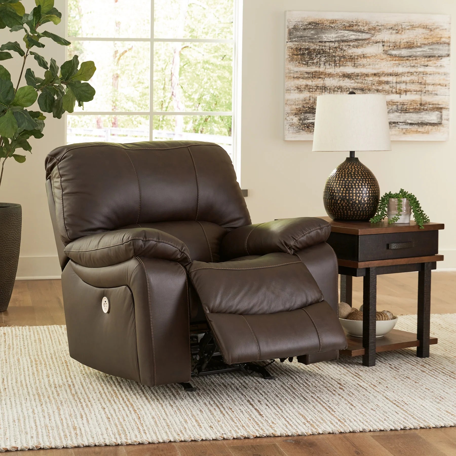 Recliners > Leather – Taylor's Furniture