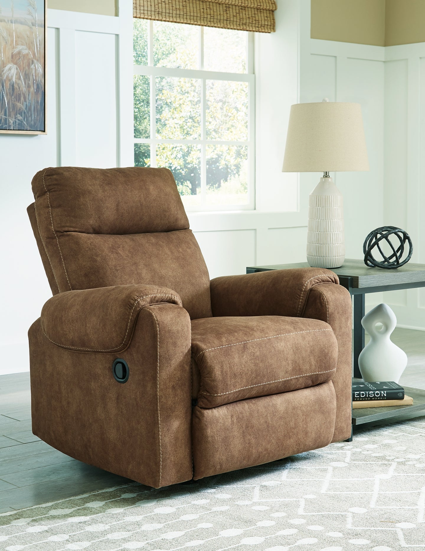 Edenwold Rocker Recliner – Taylor's Furniture